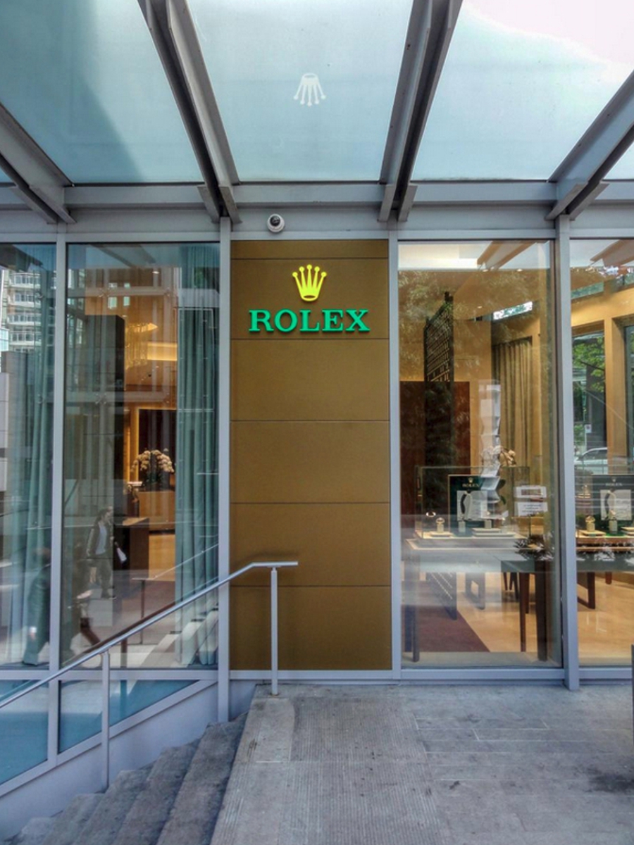 Rolex - UFOs Made Here